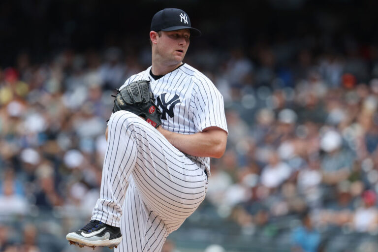 MLB: Top 10 Starting Pitchers Right Now - DrRoto.com