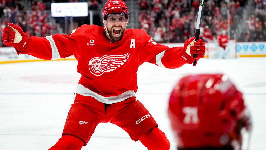 DraftKings NHL DFS Cheat Sheet 4/15 - DrRoto.com