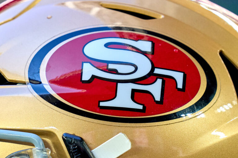 NFL: Ranking All 32 Team Logos - DrRoto.com