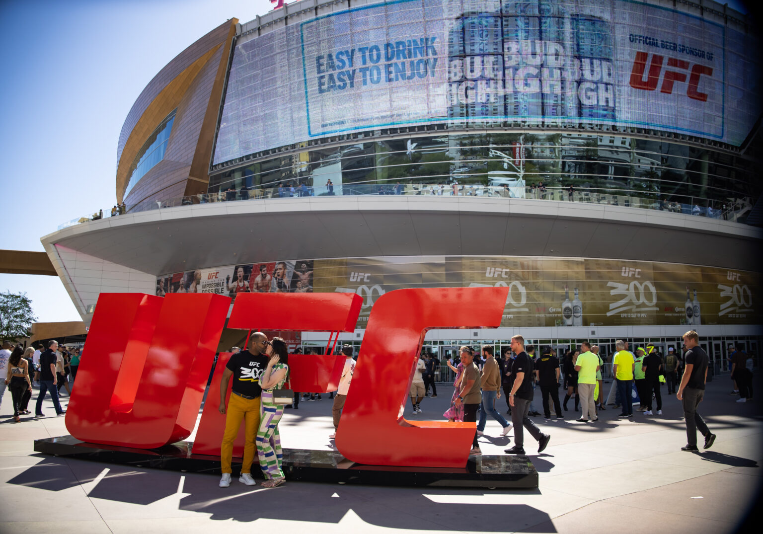 Top 10 Men’s UFC Power Rankings | October 2nd - DrRoto.com