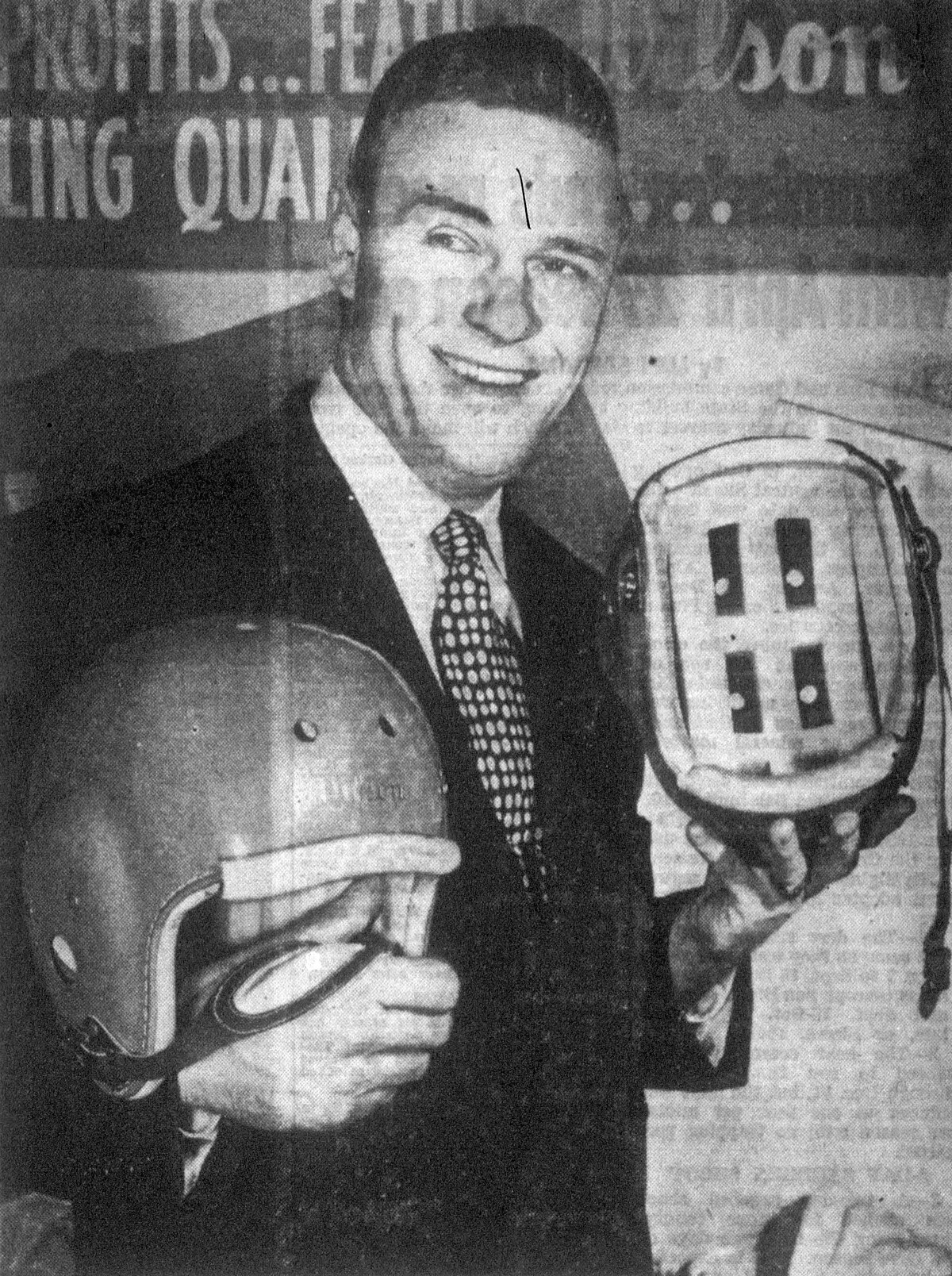 NFL: Top 25 Announcers In History - DrRoto.com