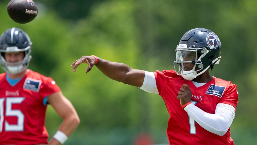 NFL: Rookie Quarterback Rankings - DrRoto.com