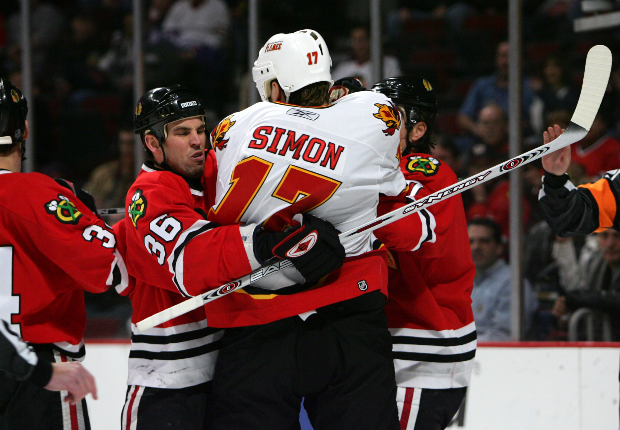 NHL: The Top 15 Enforcers In History - DrRoto.com